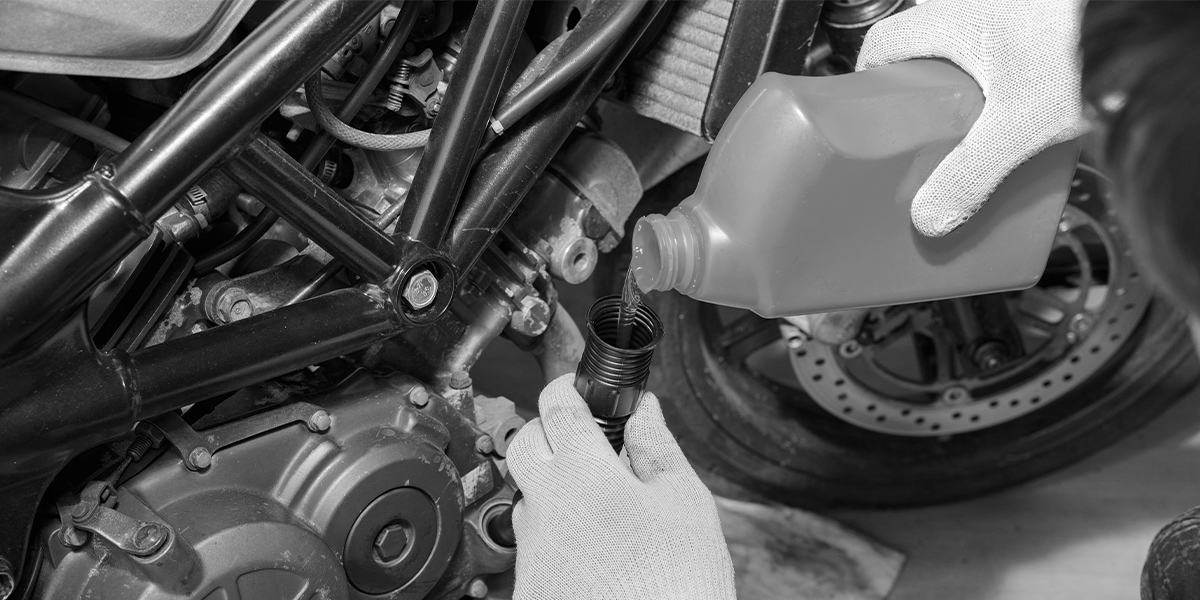 6 Steps for Changing Your Bike’s Oil