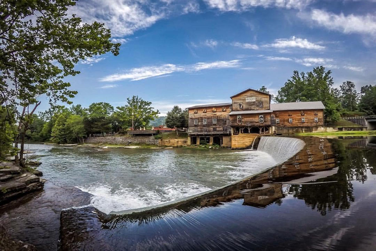 Loretta Lynn’s Ranch: A Motorcycle Mecca in the Heart of Tennessee ...